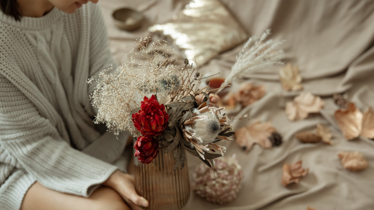 Bestselling Dried Flowers, Preserved Foliage & Dried Palms